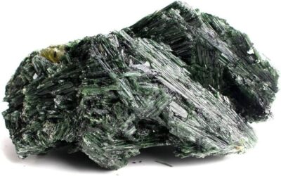 💎 Diópsido: Qué es, propiedades, tipos y usos | DIMATERIA